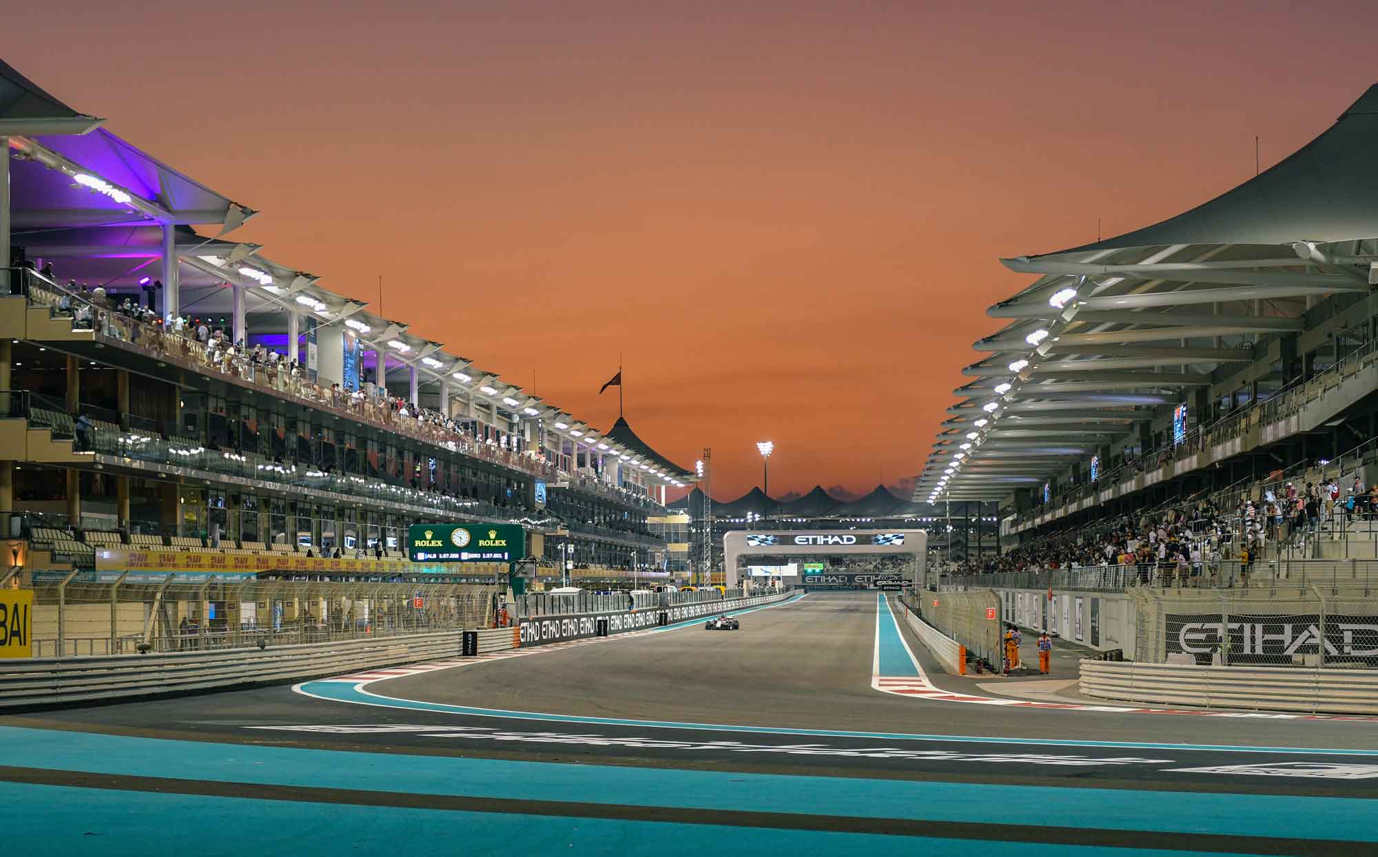 Abu Dhabi F1 - Clubs Away